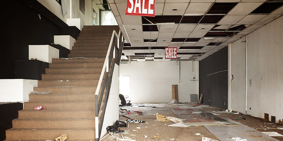 The Popularity of Flash Retailing