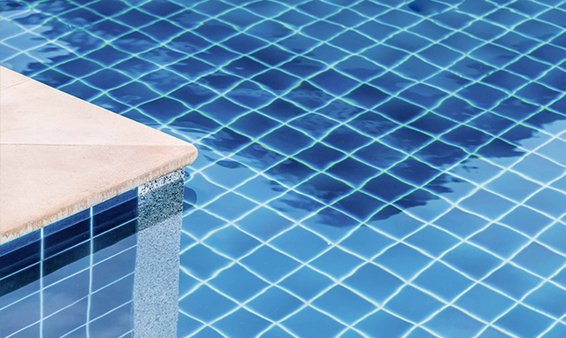 10 Best Swimming Pools in NYC